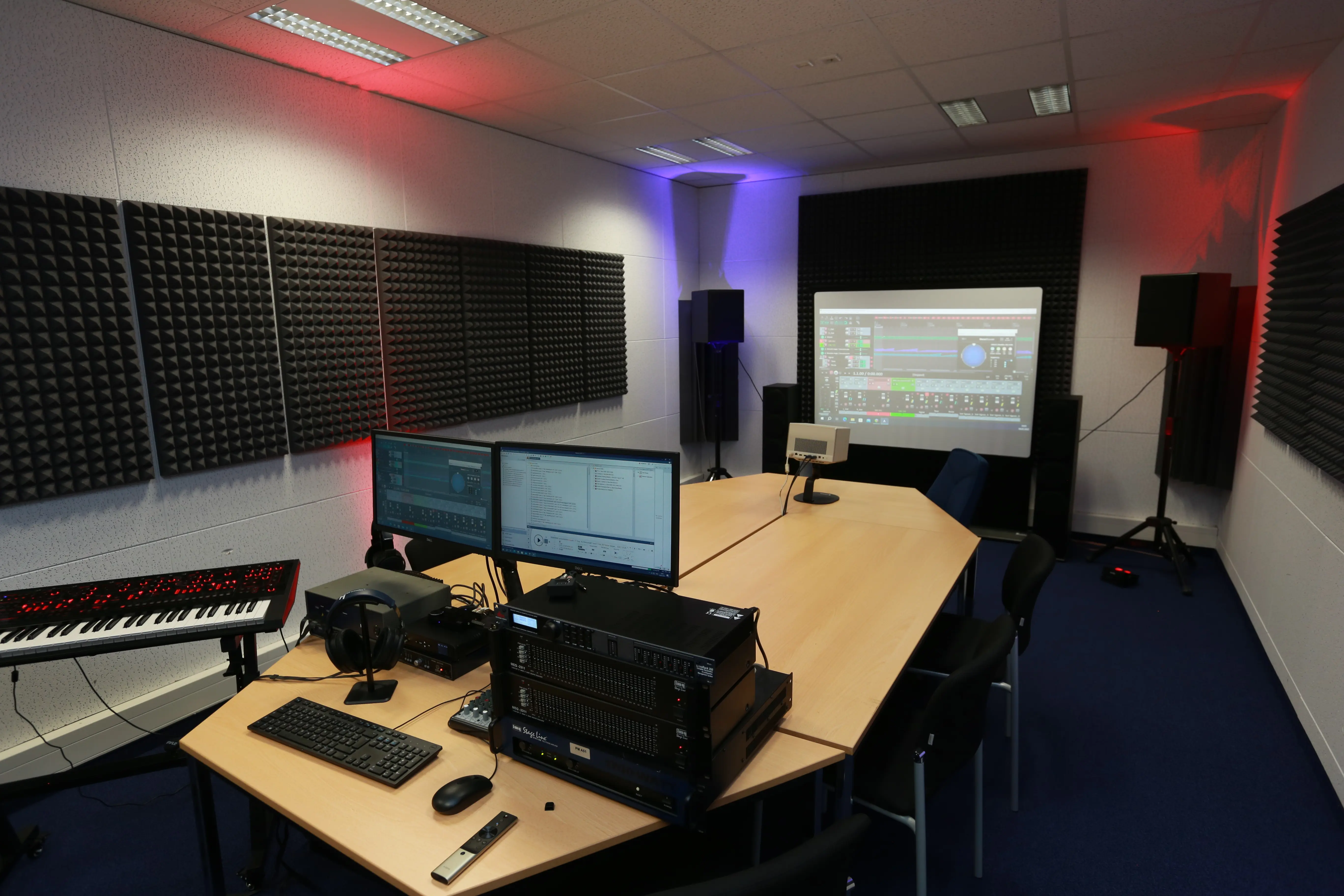 Sound Design | AKUVIB - Accredited according to DIN EN ISO/IEC 17025
